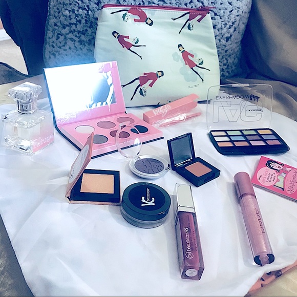 High End Makeup Bundles | Makeup | Host Pick2pcbeautiful High End ...